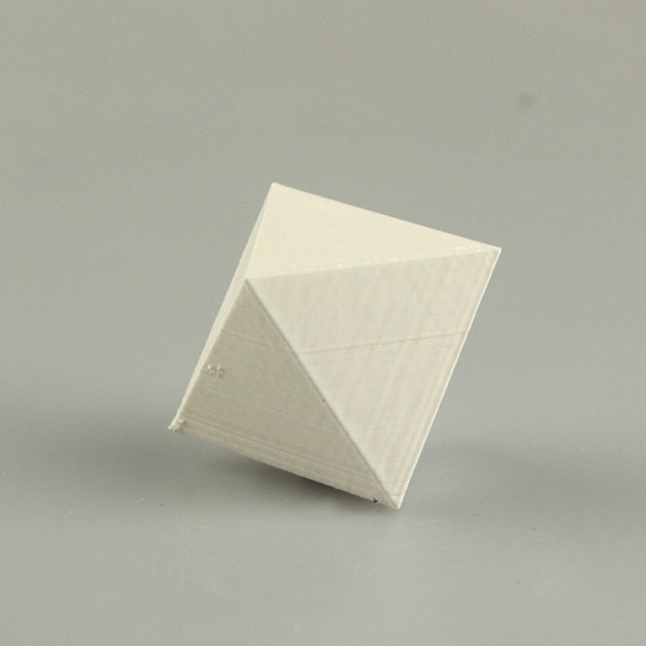 3D Printable POLIEDROS (OCTAEDRO) by ALFONSO MARÍN SERRANO