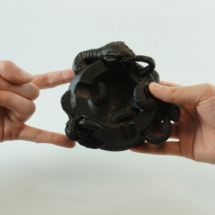 3D Printable Meshuggah Catch 33 Ashtray by Ricardo Salomao