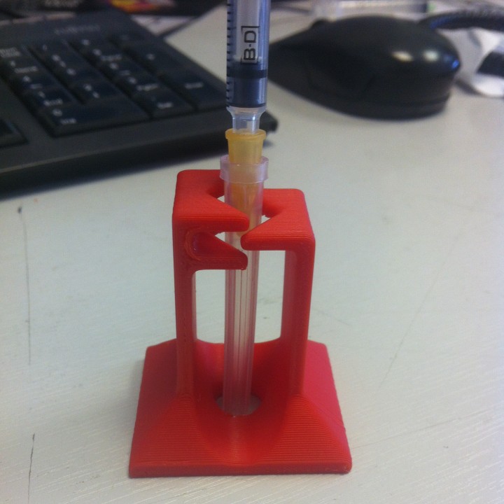 3D Printable Needle uncapping and recapping device by Joshua Yates