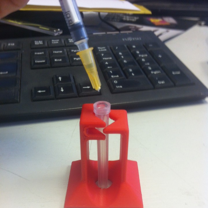 3D Printable Needle uncapping and recapping device by Joshua Yates