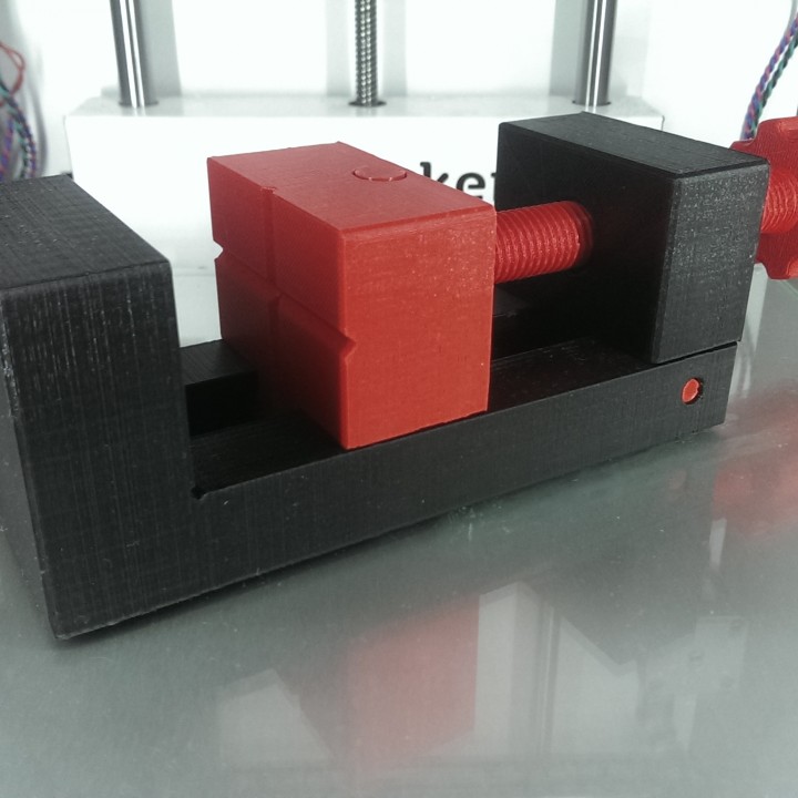 3D Printable Fully 3D Printed Vice by Mary Adrien