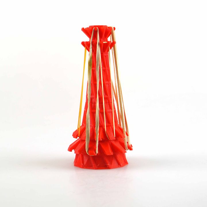 3D Printable Elastic Band Tower by Frederico David Sena