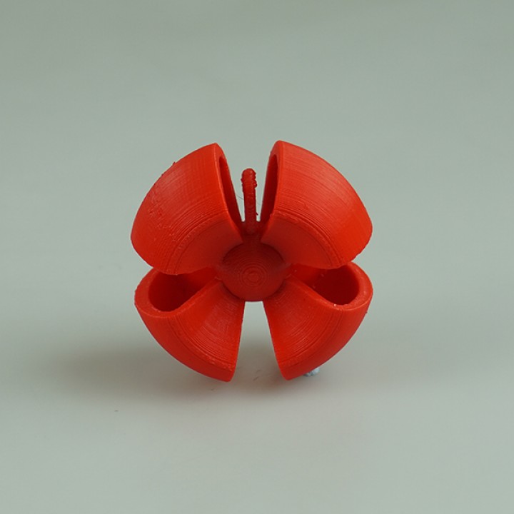 3D Printable Ribbon pendant by Jacek Wieczorek