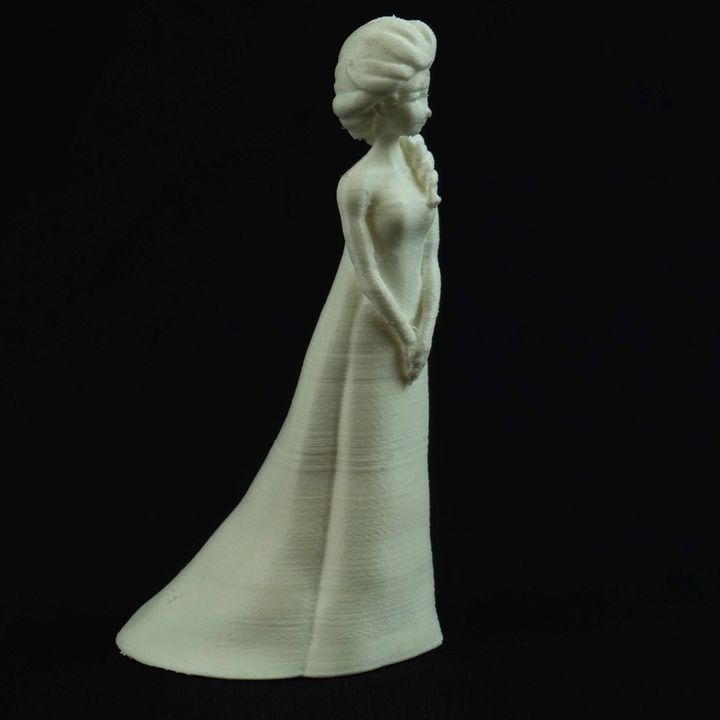 3D Printable Elsa from Disney's Frozen by Patricija Pesut Bosanac