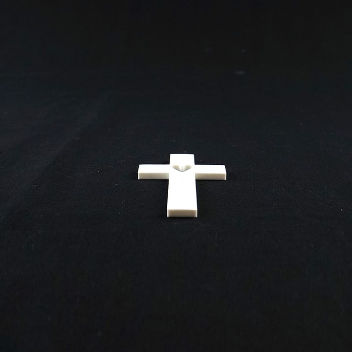 3D Printable small heart crosses by Trevor Wilkinson