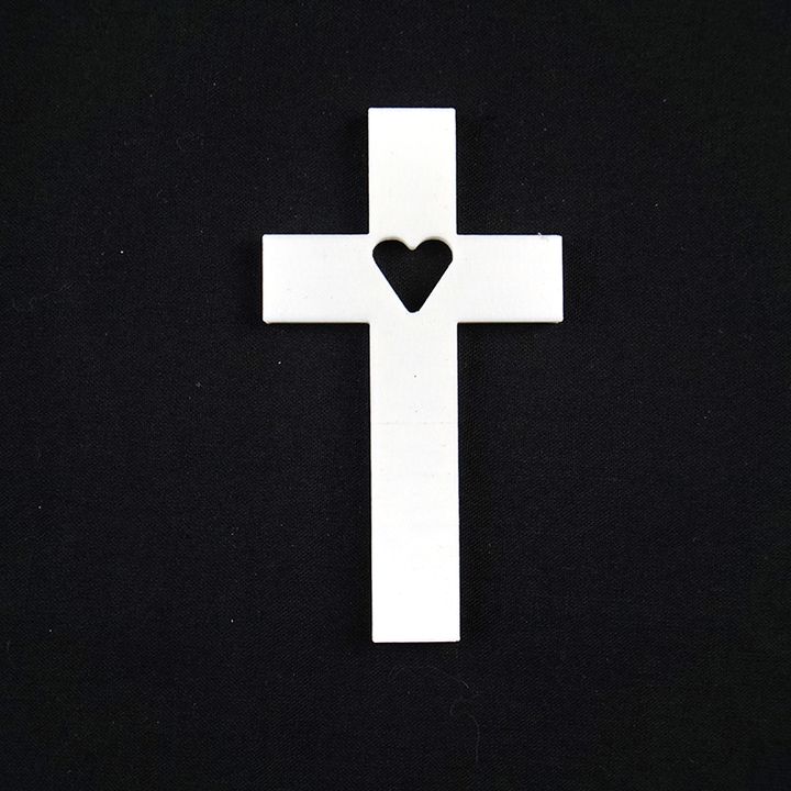 3D Printable small heart crosses by Trevor Wilkinson