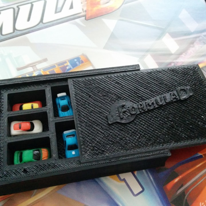 3D Printable Formula D car box by Matej Capkovic