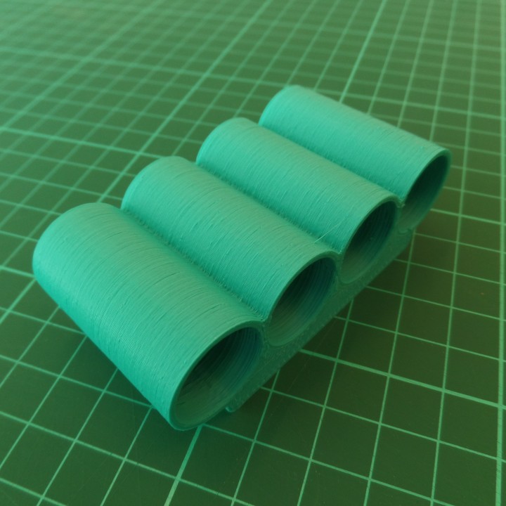 3D Printable Marker Holder by João Nuno Monteiro dos Santos