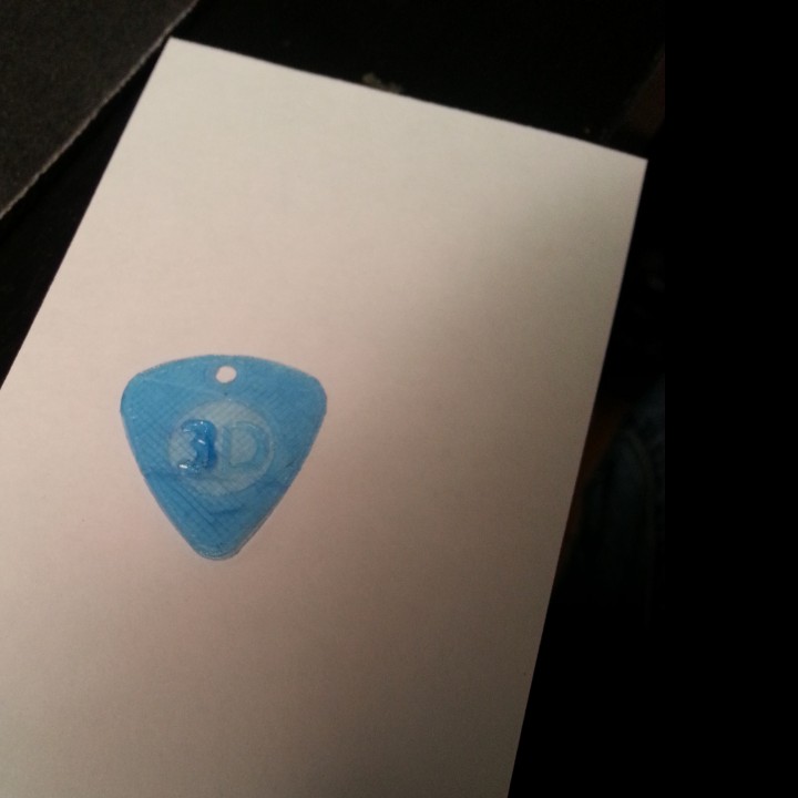 3D Printable Guitar Pick With Finger Grip by Rocket Burns