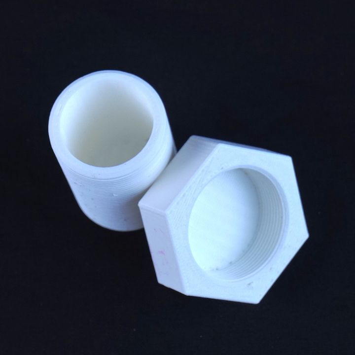 3D Printable Bolt Container by Michael Cheshire