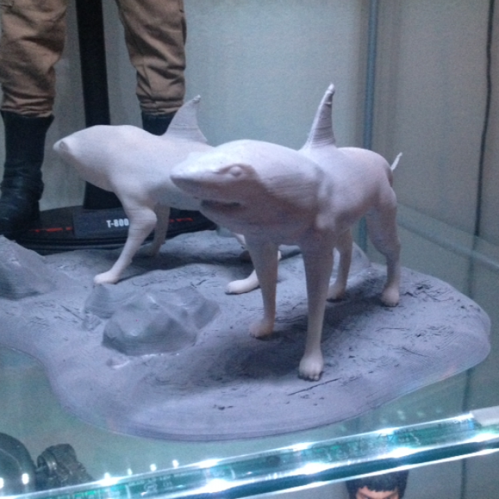 3D Printable SharkDogs with Base by marco villa
