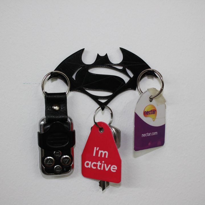 3D Printable Batman Vs Superman- Key chain Holder by Godson T Stephen