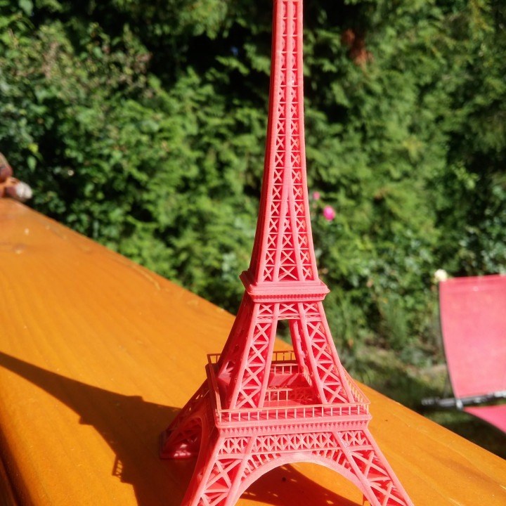 3D Printable eiffel tower by Bruno D'Anna
