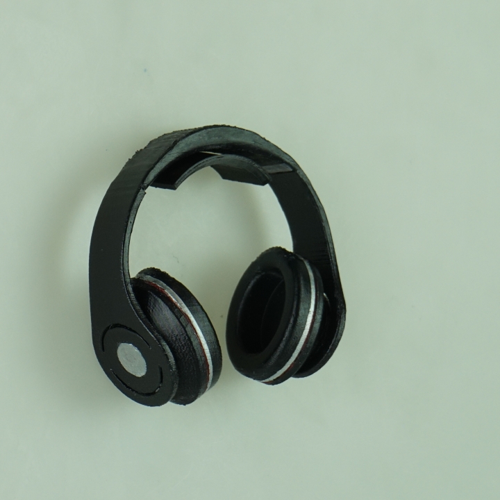 3D Printable Stealth Headphone stand by Joe