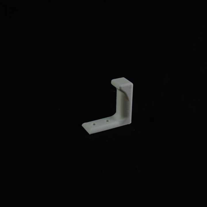 3D Printable Headphone mount linus tech tips by Pierce Brookins