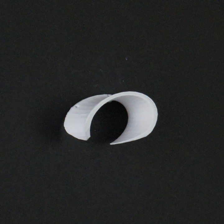 3D Printable Single-piece Ovaloid Headset Wall Mount by Brian Roeder