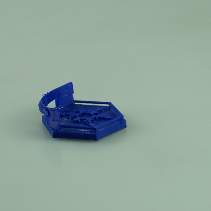 3D Printable Silverstone Headset Stand Competition by Declan Andrew