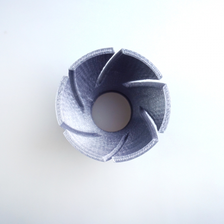 3D Printable slotted cup by Richard Cadway