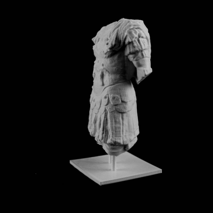 3D Printable Torso of an emperor at the MET, New York by met