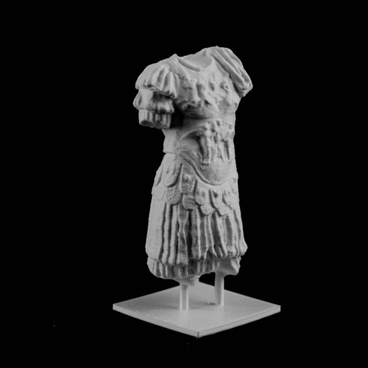 3D Printable Torso of an emperor at the MET, New York by met