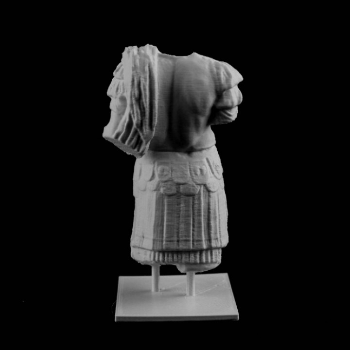 3D Printable Torso of an emperor at the MET, New York by met