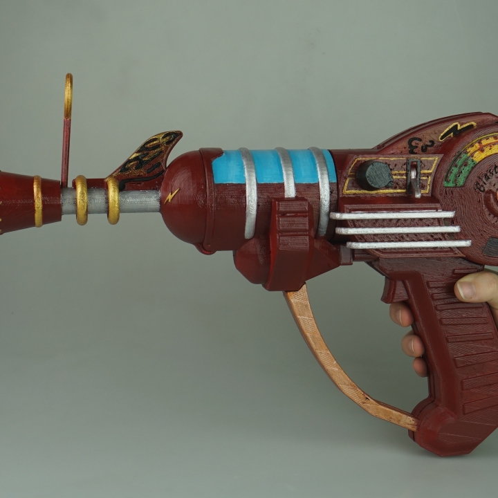 3D Printable Call of Duty Ray Gun by Chris Easton