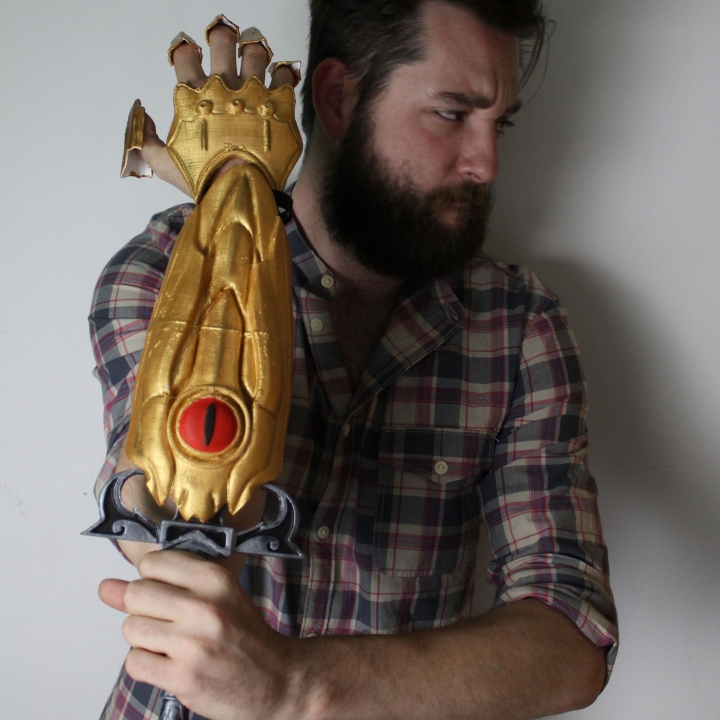 3D Printable Thundercats Claw Shield by Stefanos Anagnostopoulos