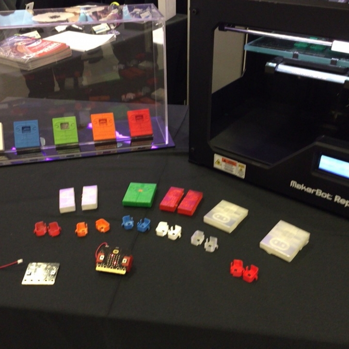 3D Printable micro:bit - Clip by Kirby Downey