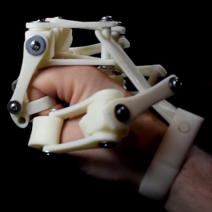 3D Printable 3D Printed Exoskeleton Hands by Alexander Czech