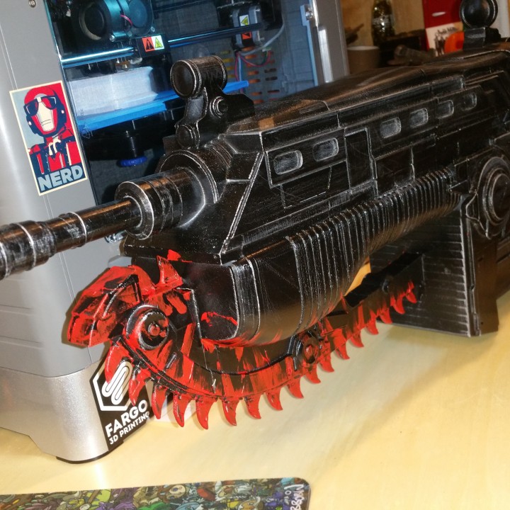 3D Print of Gears Of War Lancer- CHAINSAW GUN! by claphead