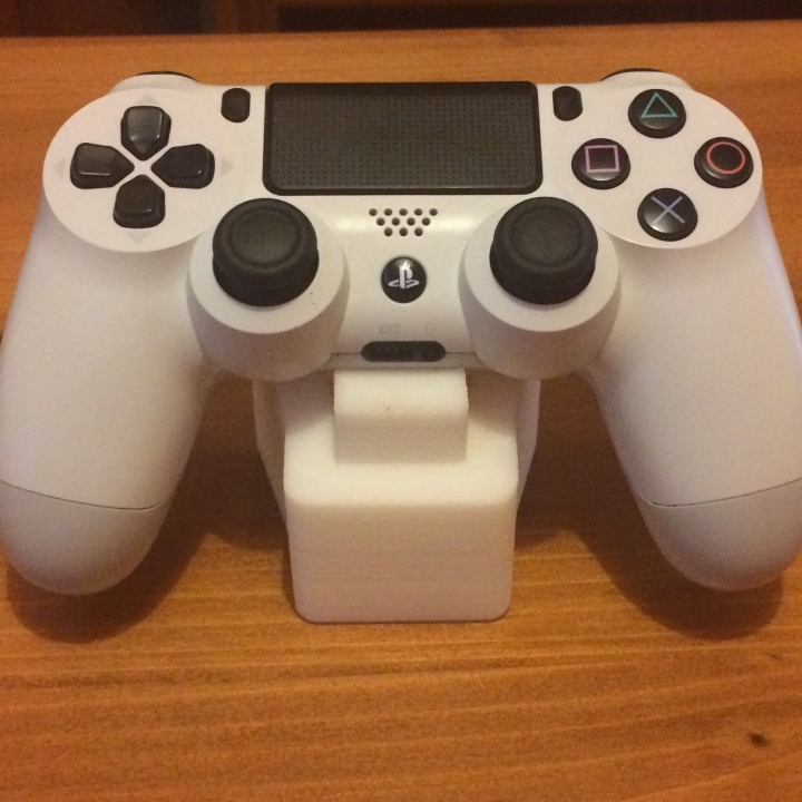 3D Printable PlayStation 4 (PS4) Controller Stand by Luke Boswell