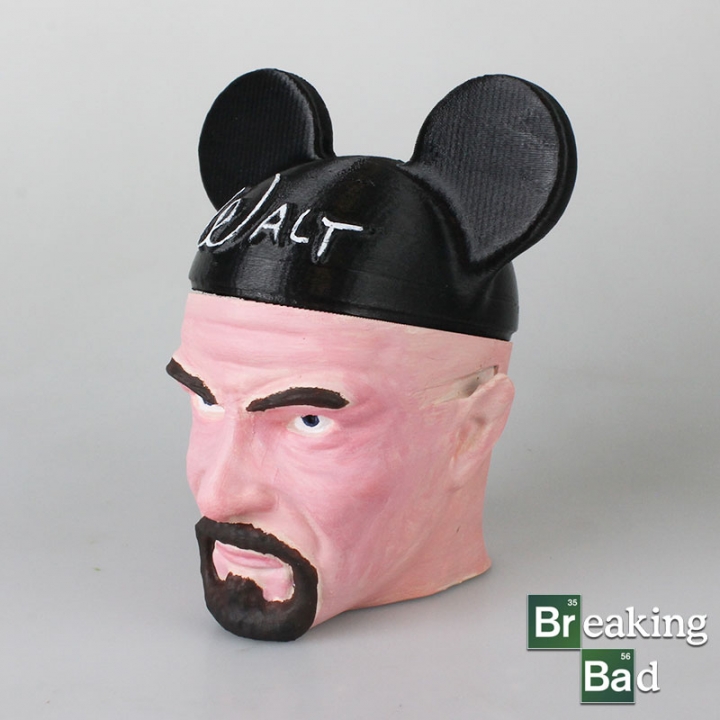 3D Printable Breaking Bad Money Bank! by Ricardo Salomao