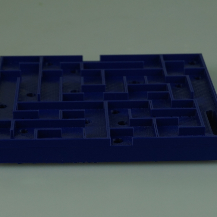 3D Printable LABYRINTH GAME - Basic Puzzle - "The Dark V2" by Nathan Laws