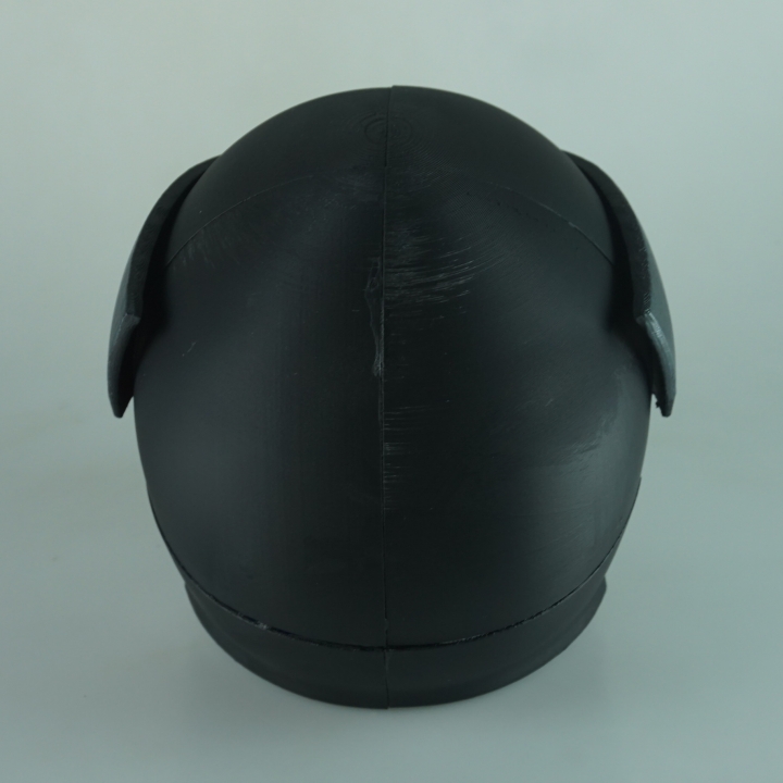 3D Printable Magneto Helmet by Fynn Große-Bley