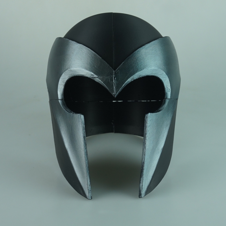 3D Printable Magneto Helmet by Fynn Große-Bley