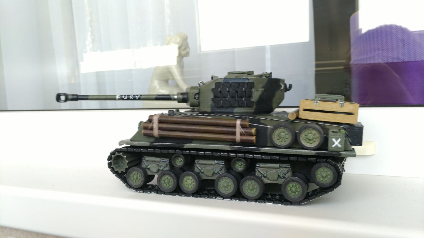 3D Printable Articulated Tank from Fury by Jernej Primon
