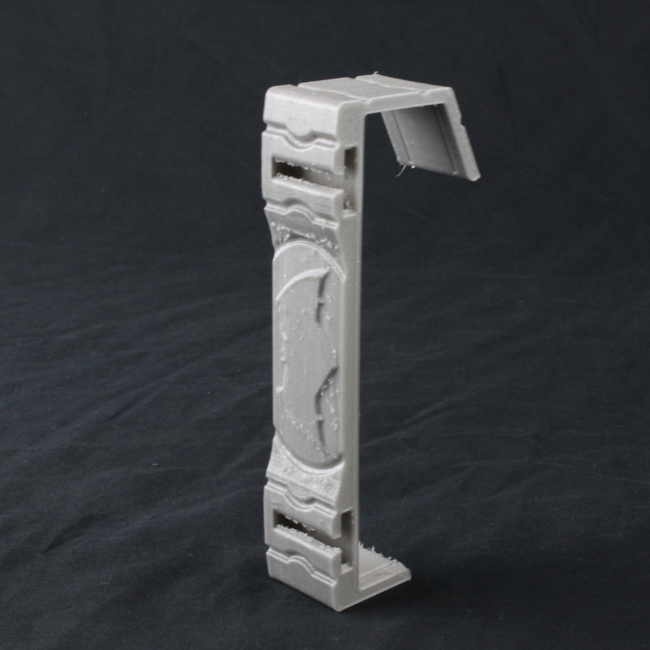 3D Printable Batman Belt Toothbrush Holder by Patrick Andrus