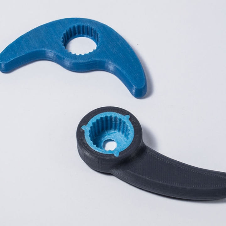 3D Printable Bottle Opener by Kavi Patel