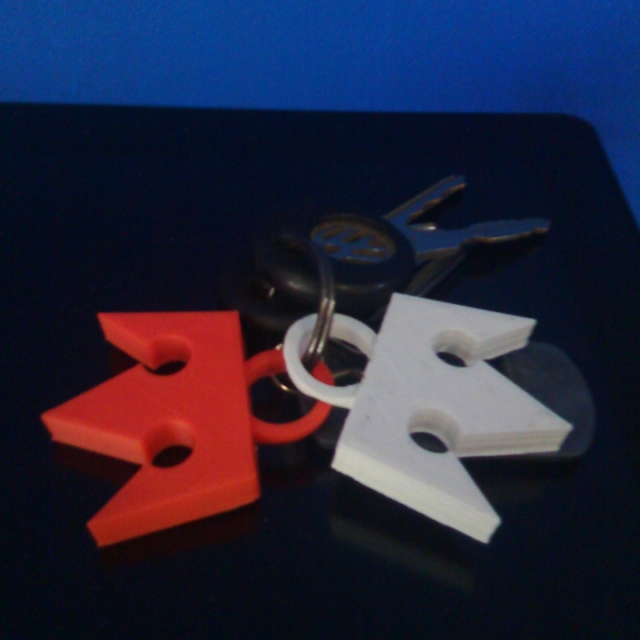 3D Printable Kingdom Hearts Crown Keychain by Nicholas Martinez
