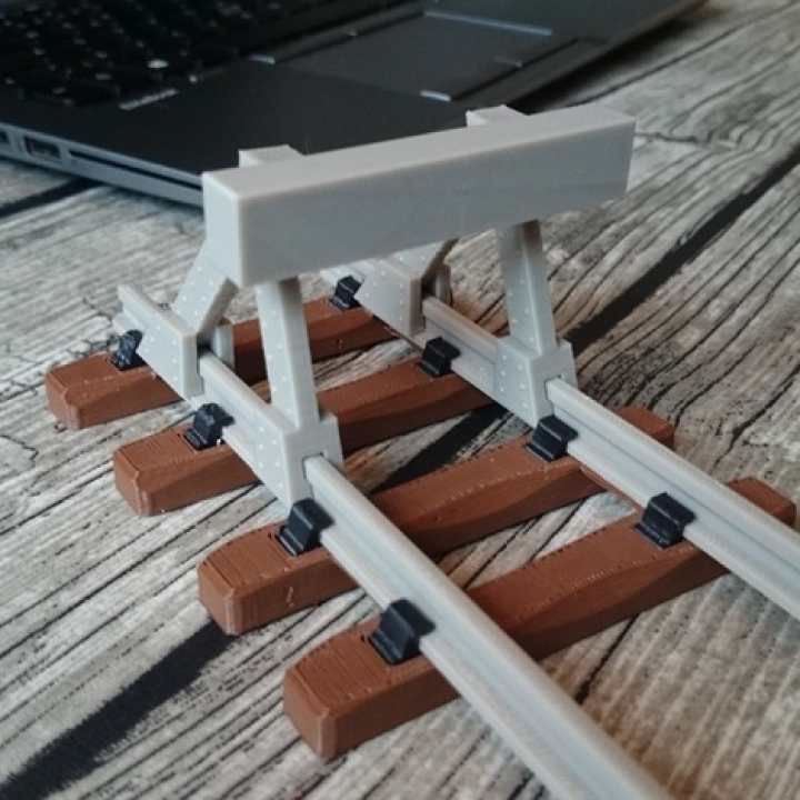 3D Printable Model Railway Buffer Stop (1:32, OpenRailway) by Daniel Norée