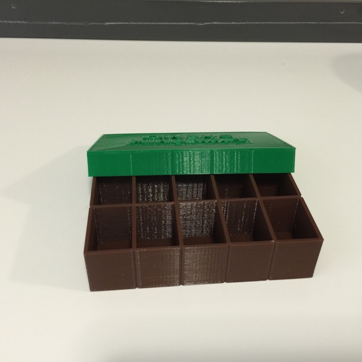 3D Printable Mini Minecraft Box by Brad Hellyar
