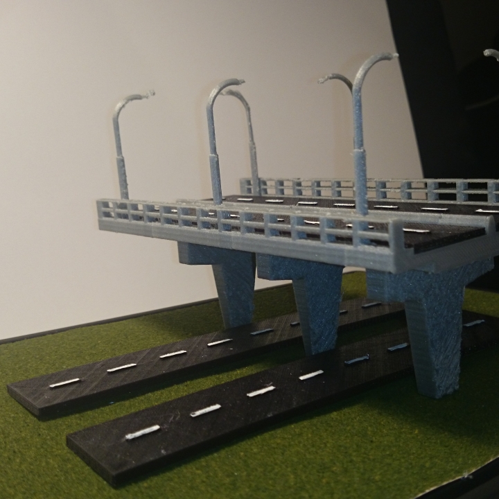 3D Printable Overpass Bridge Decoration by Hugo Hernandez