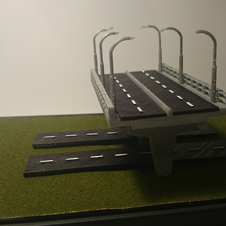 3D Printable Overpass Bridge Decoration by Hugo Hernandez