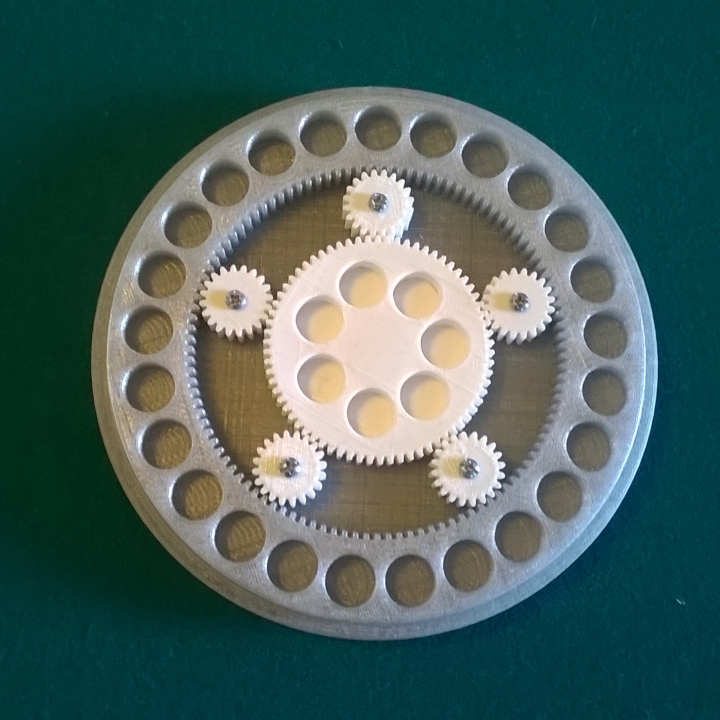 3D Printable Rotating Gear holder for vape clearomizers/tanks by ...