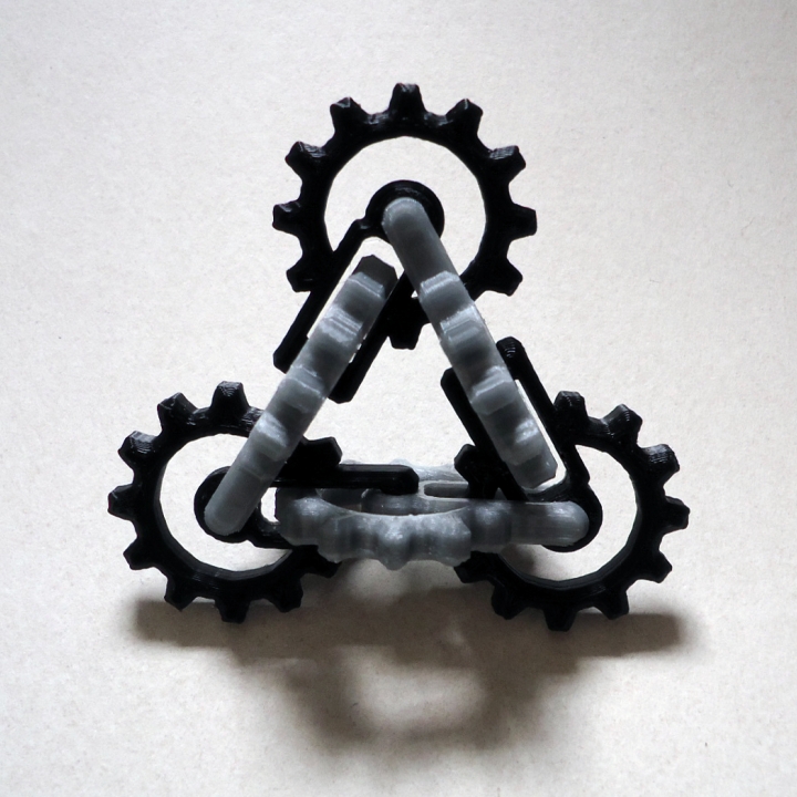 3D Printable Kinetic Gear Toy by Olz
