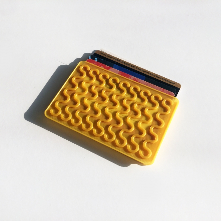 3D Printable Wallet by David Mussaffi