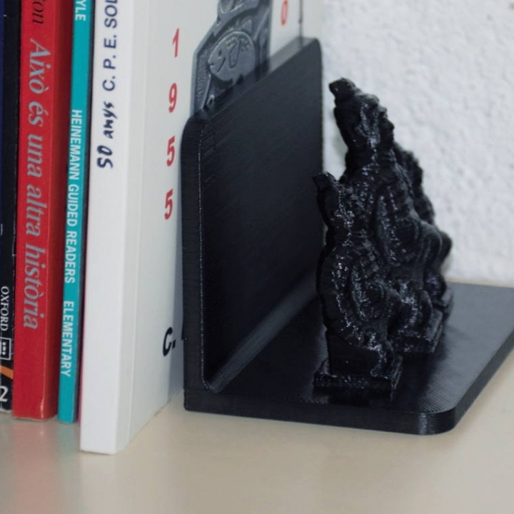 3D Printable Book holder 1 by muguet