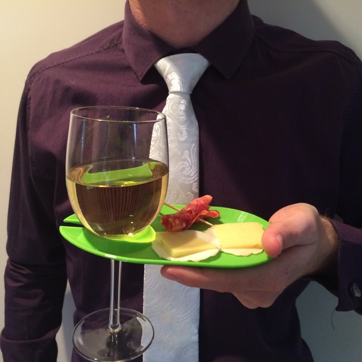 3D Printable Party Plate by Stuart Argus