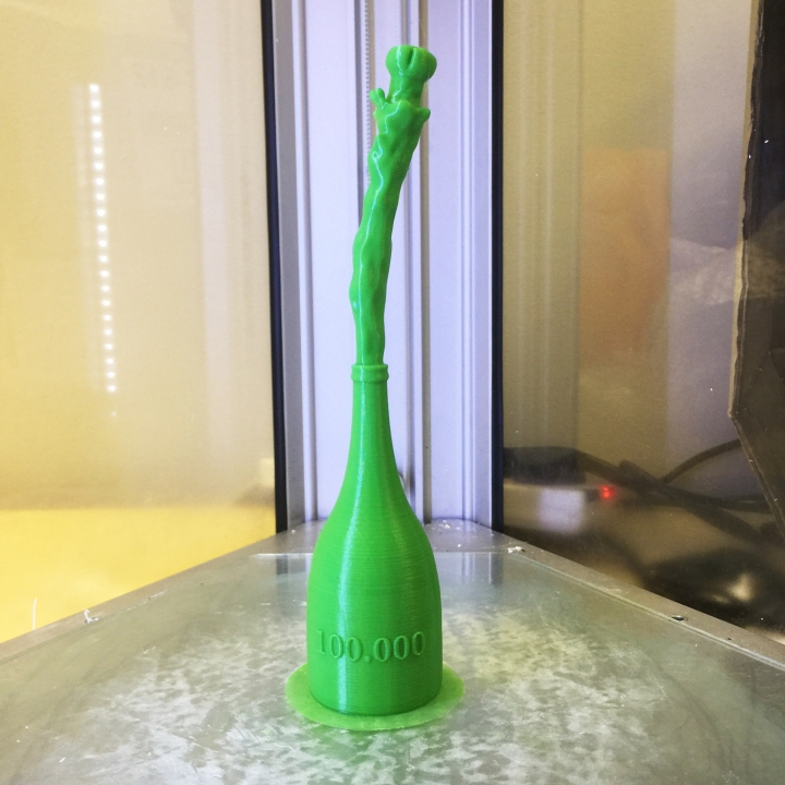 3D Printable 100,000 Users Celebration Print! by 3DNA