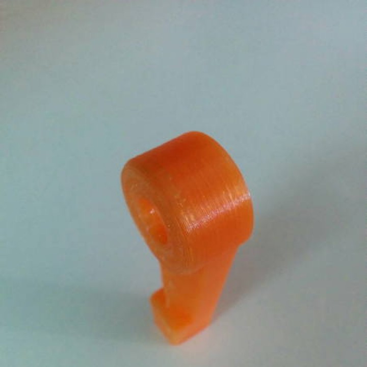 3D Printable Window screen clip by Isaac Fankhauser